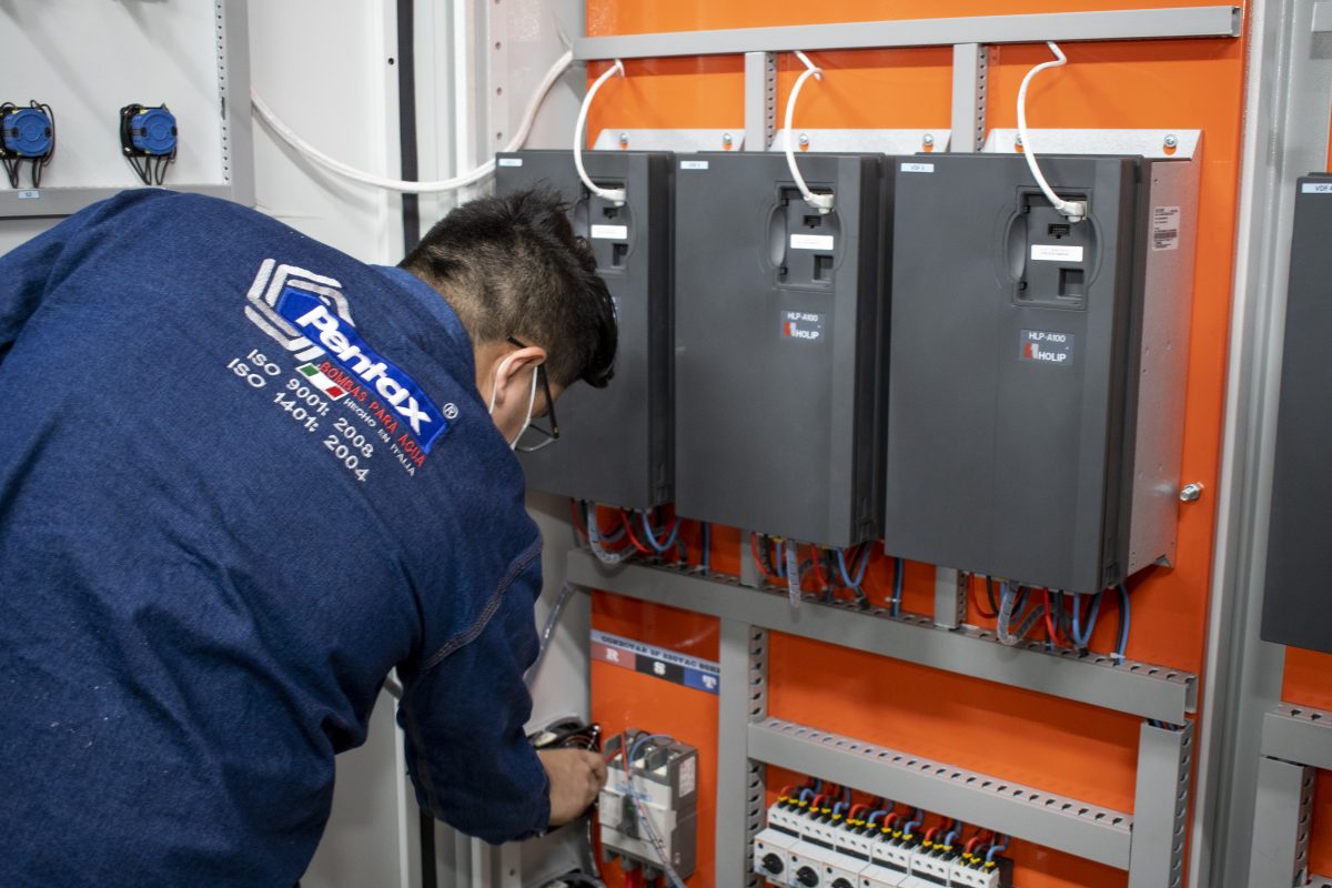 ¿Qué son los tableros eléctricos?